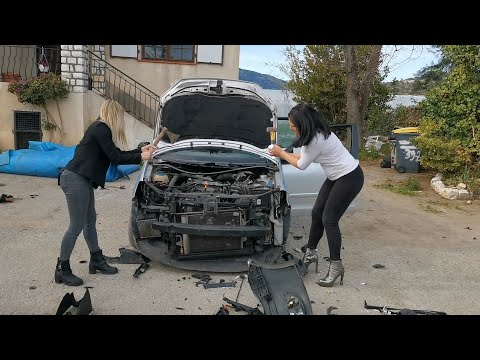 GirlsVsCars - Cars destruction, Revving / Driving and more from France ...